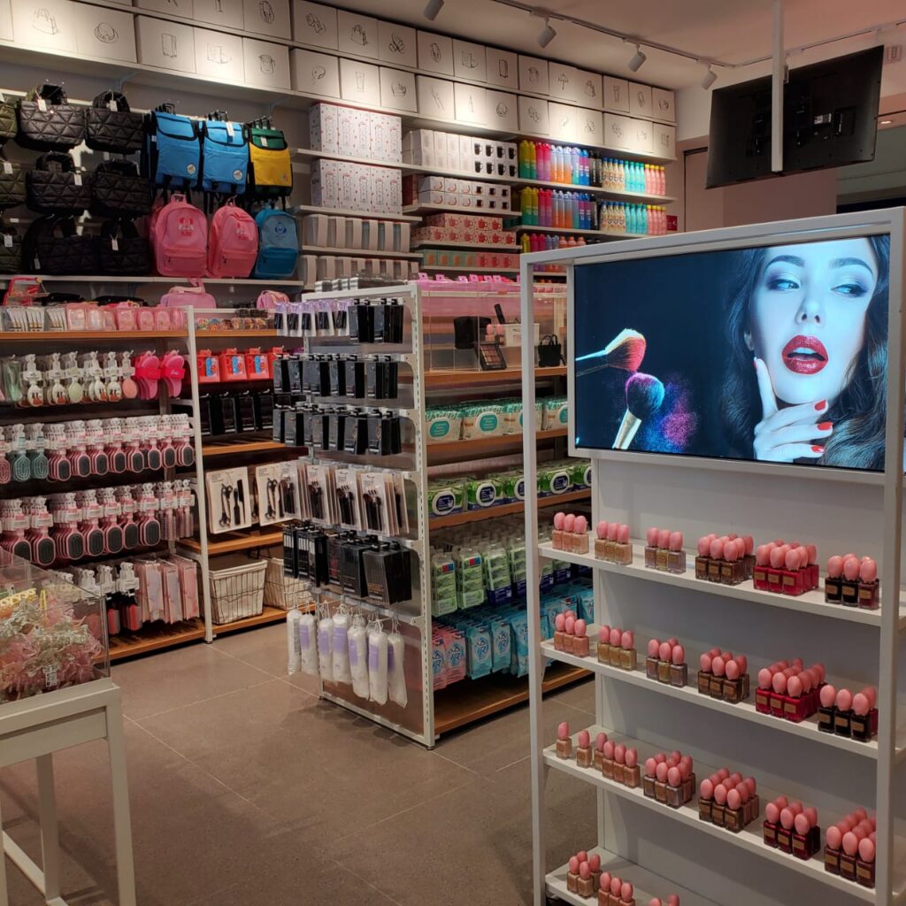 MINISO llega a Metromall “una nueva experiencia de compras” - Hondumedios