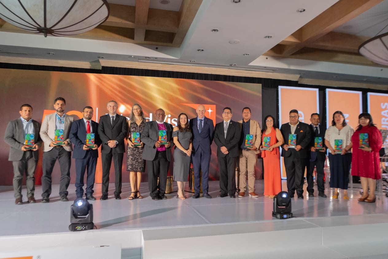 World Vision 50 años transformando vidas en comunidades