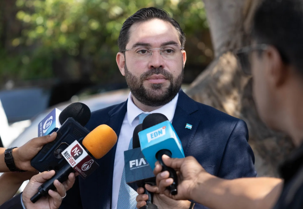 Jorge Calix desmiente alianza con Salvador Nasralla