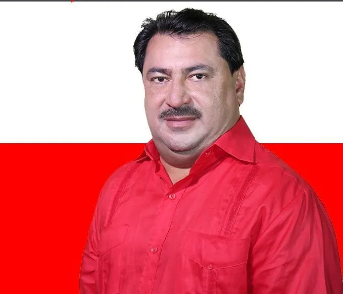 Allan Ramos es el candidato de Vamos Honduras para dirigir el CCEPL