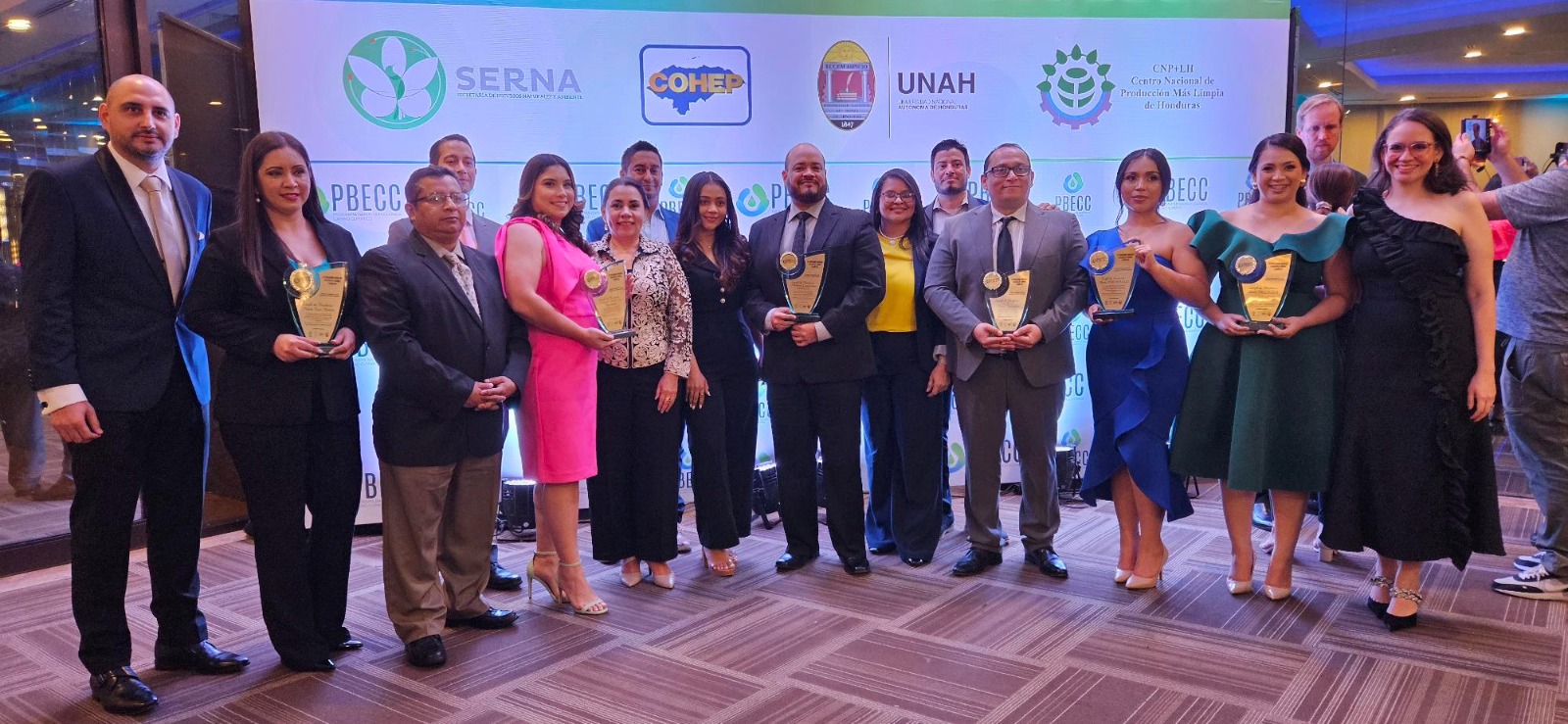 Cargill es reconocida por noveno año consecutivo con premio Bandera ...