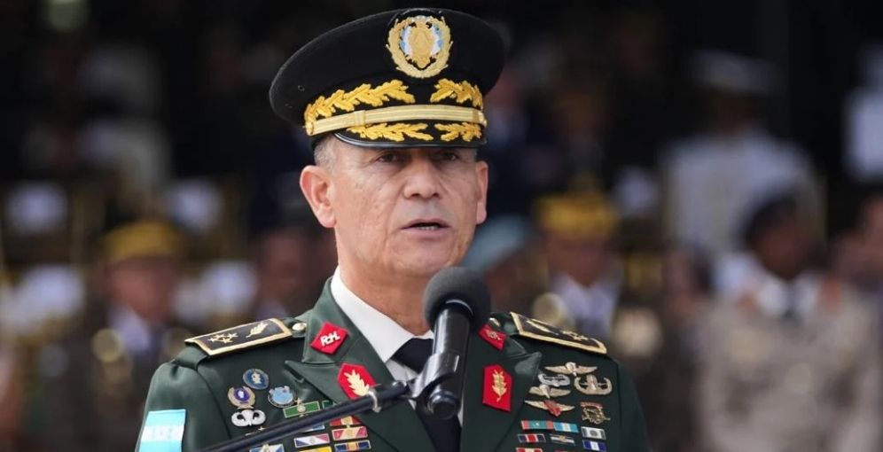 Jefe del EMC logra frenar de momento la intentona continuista del ...